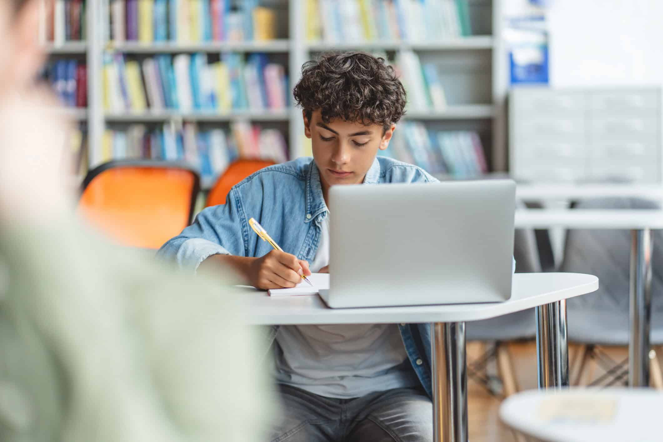 The Impact of AI on Student Placement Applications - HEPI